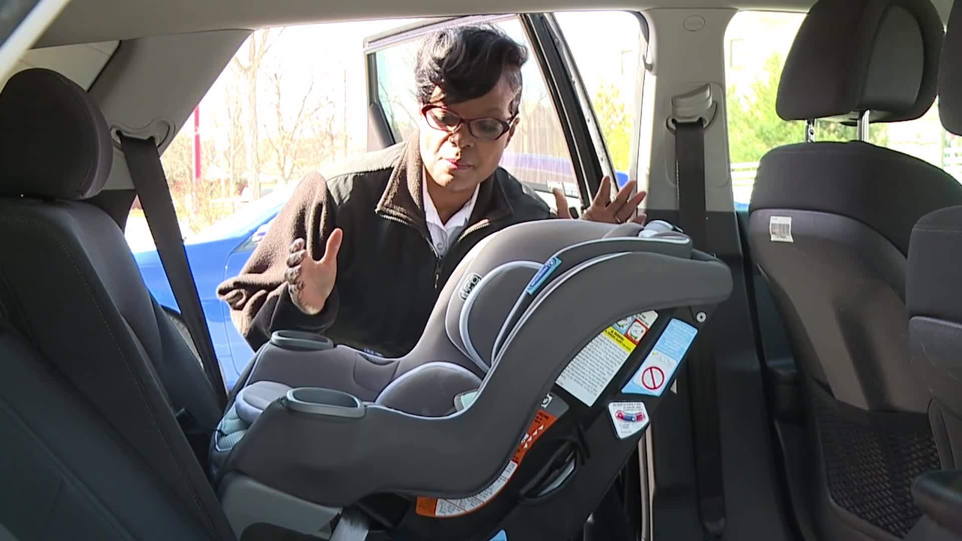 How to make sure your baby is properly latched in your car seat – Fox 59